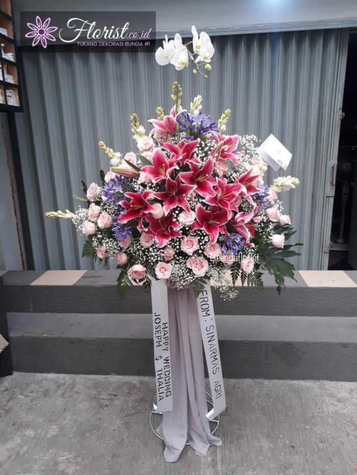 Jasa Pembuatan Standing Flower - Florist.co.id